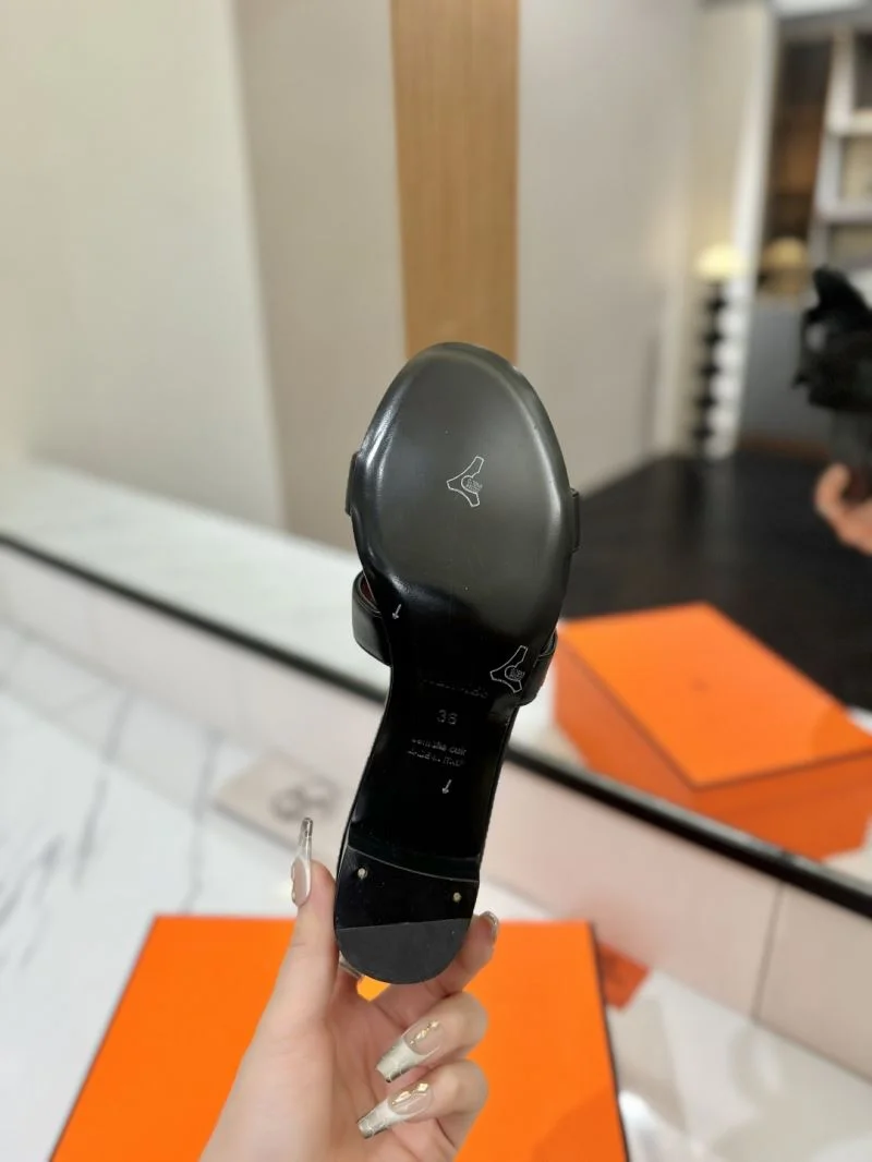 Discounted Hermes Slippers