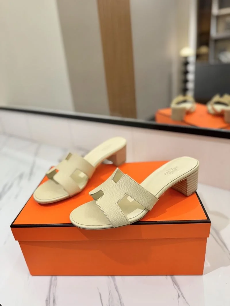 Exact replica Hermes Slippers