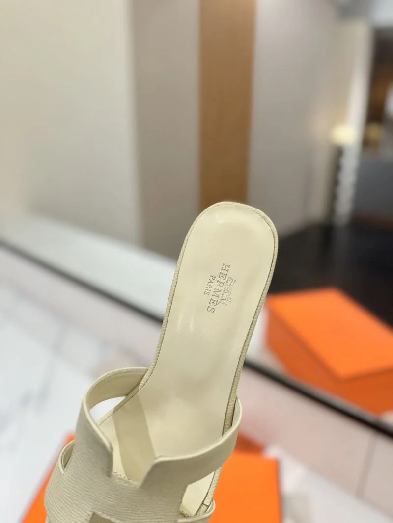 Exact replica Hermes Slippers