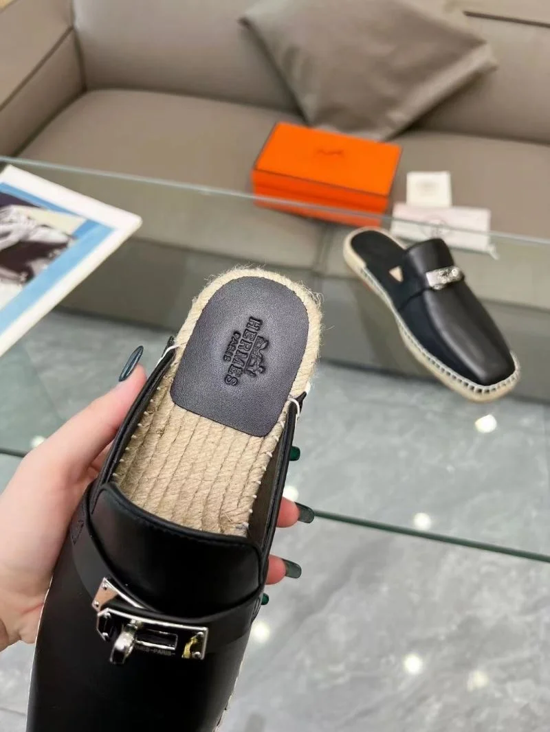 Cut-rate Hermes Slippers