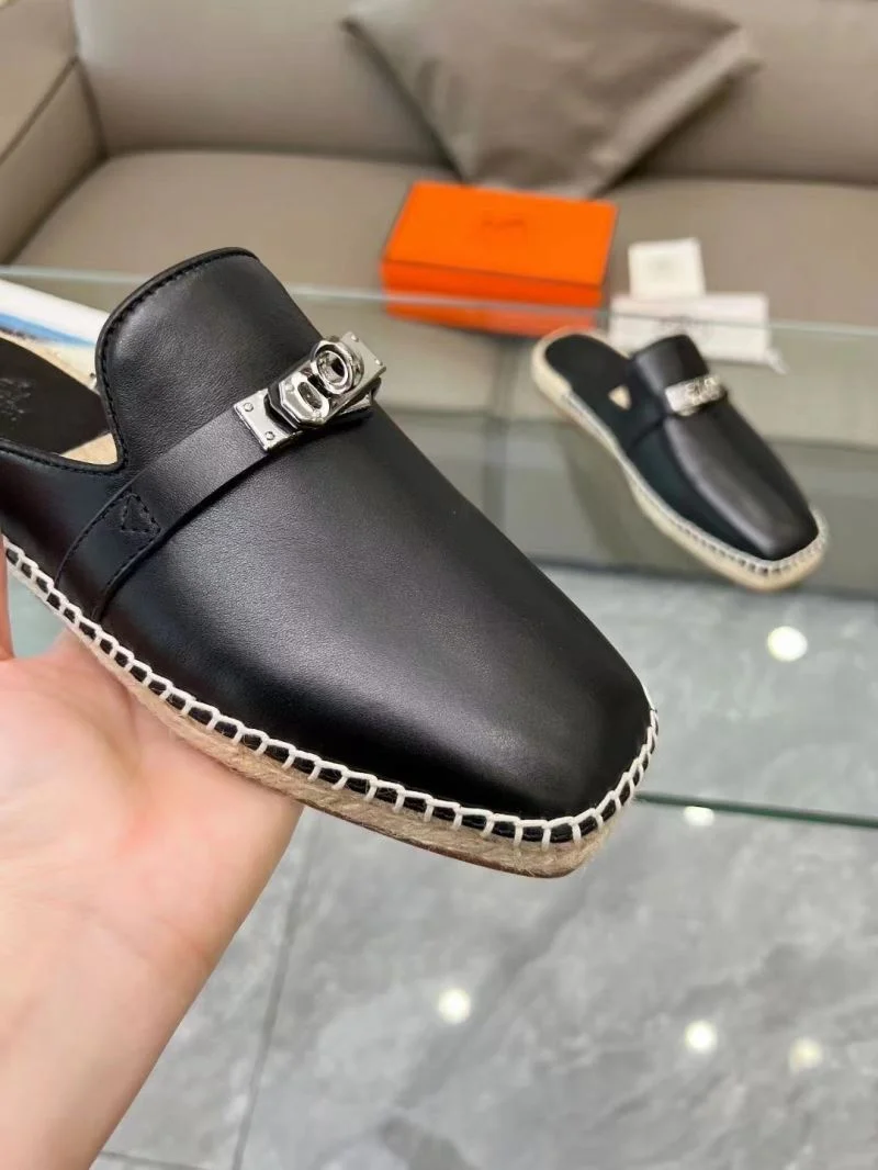 Cut-rate Hermes Slippers