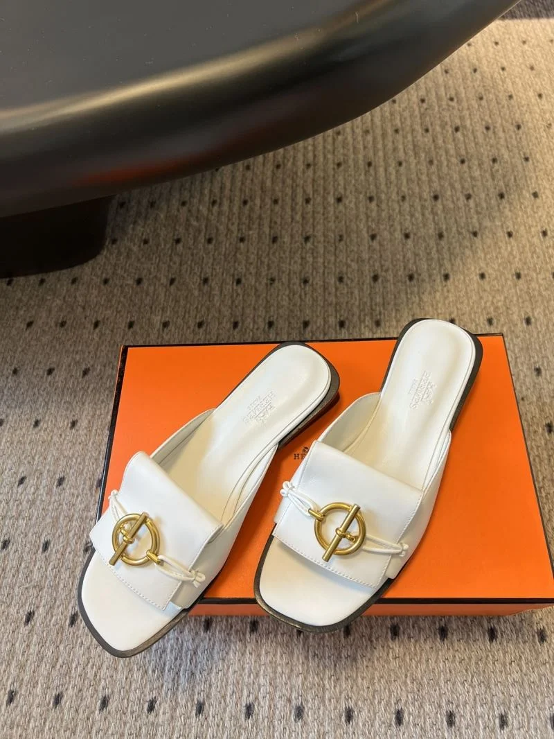 Accurate model Hermes Slippers