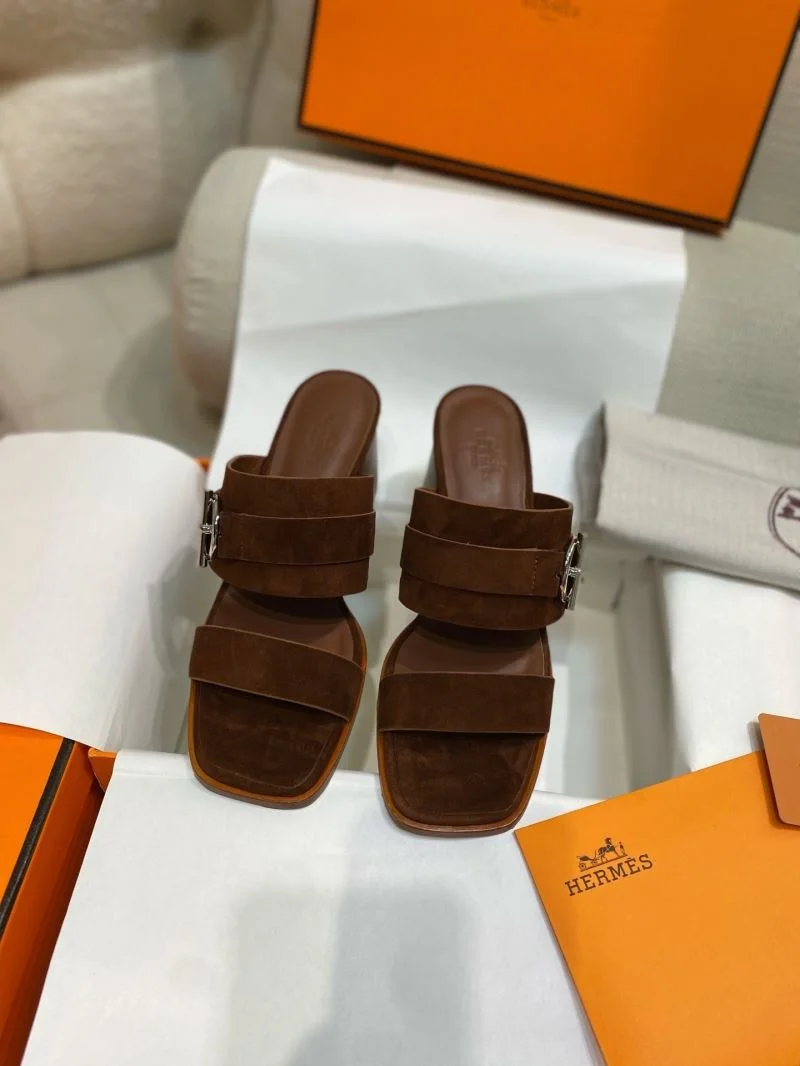 Bargain Hermes Slippers