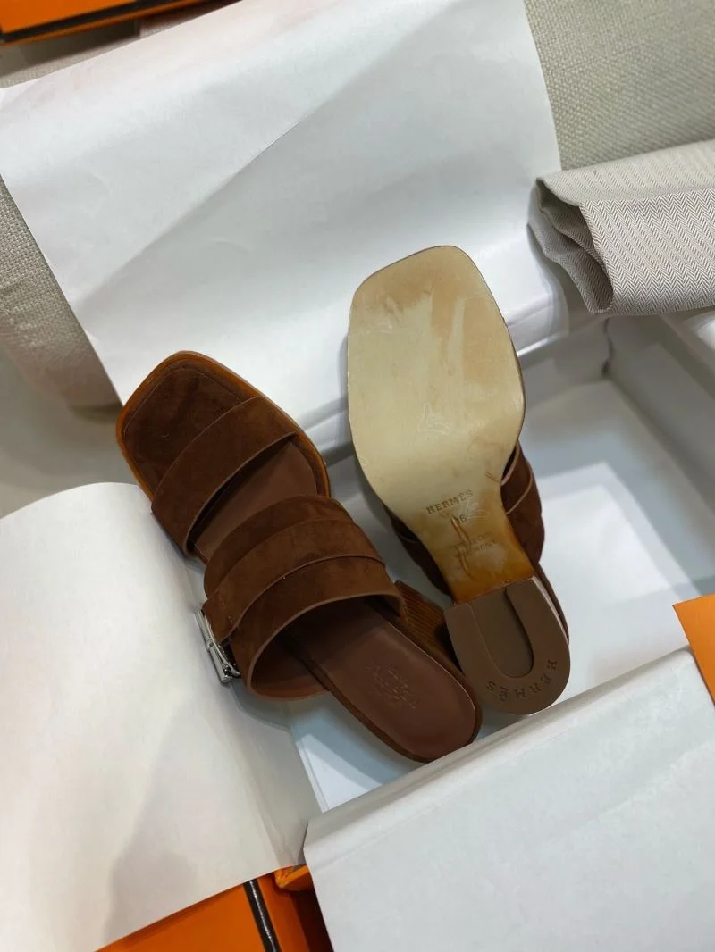 Bargain Hermes Slippers