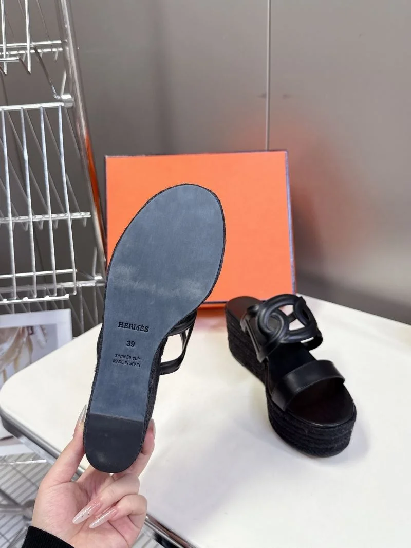 Reasonably priced Hermes Slippers