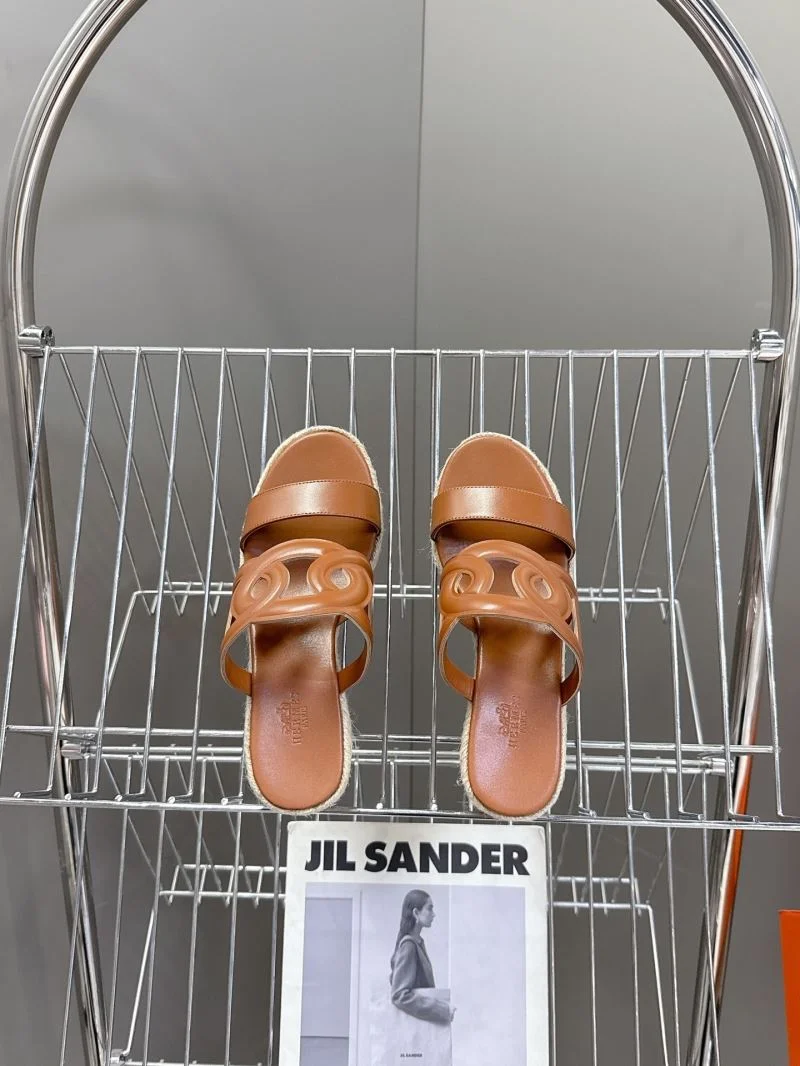 Reasonably priced Hermes Slippers