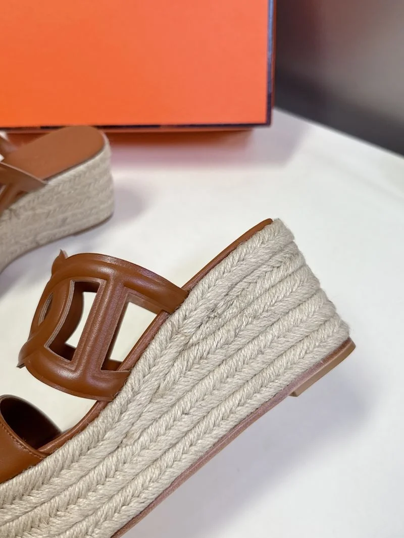 Reasonably priced Hermes Slippers
