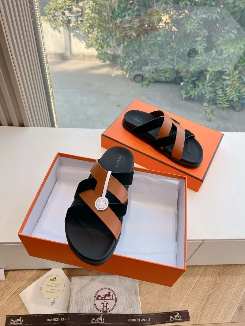 Low-cost Hermes Slippers
