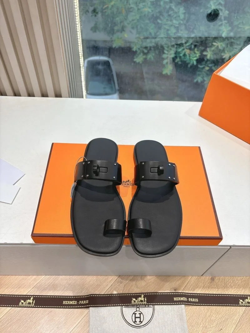 Inexpensive Hermes Slippers