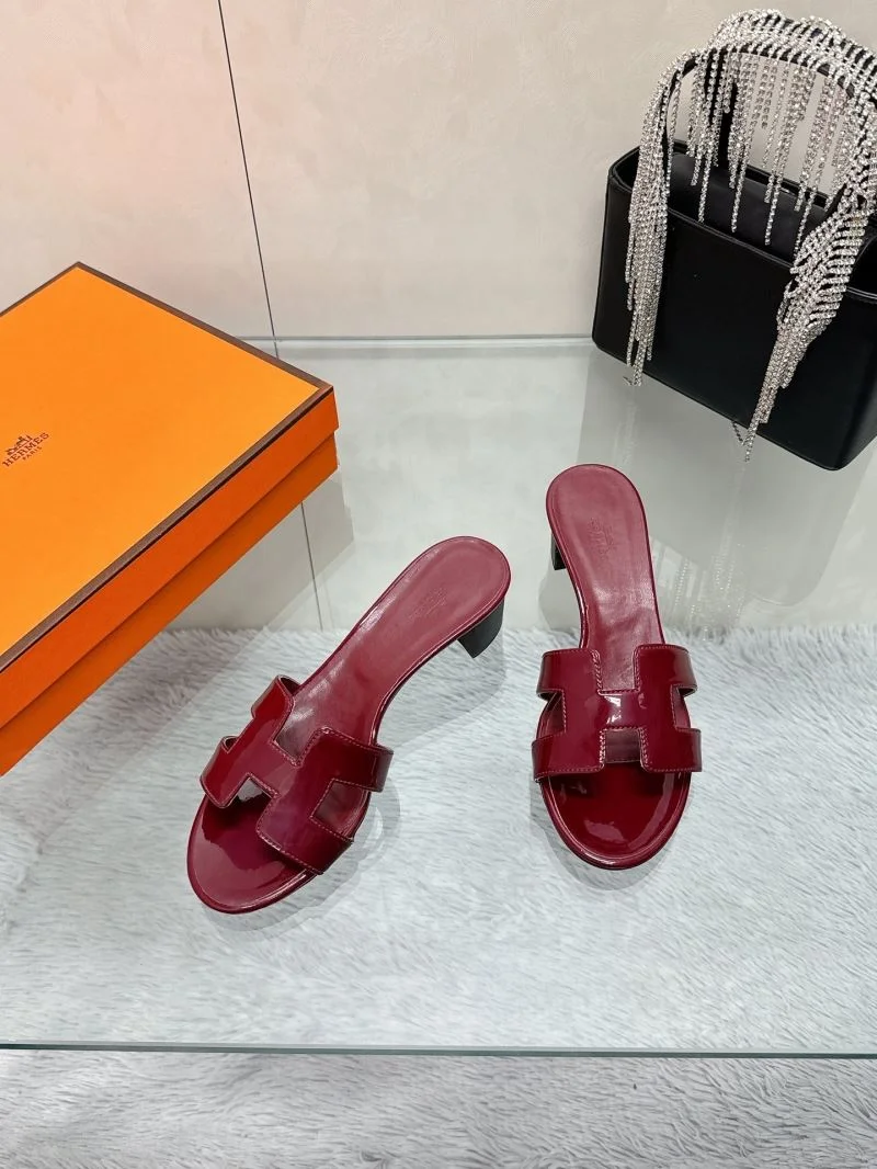 Value-priced Hermes Slippers