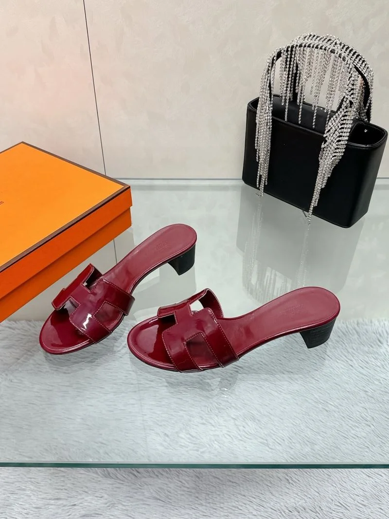 Value-priced Hermes Slippers
