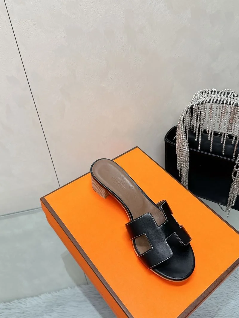 Value-priced Hermes Slippers