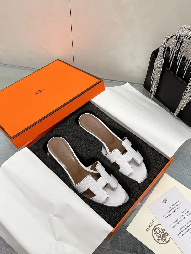 Hermes Slippers