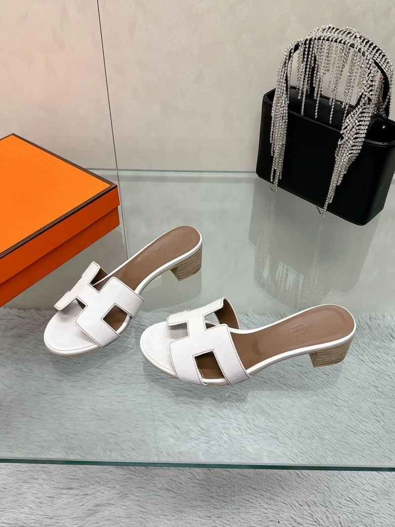 Inexpensive Hermes Slippers