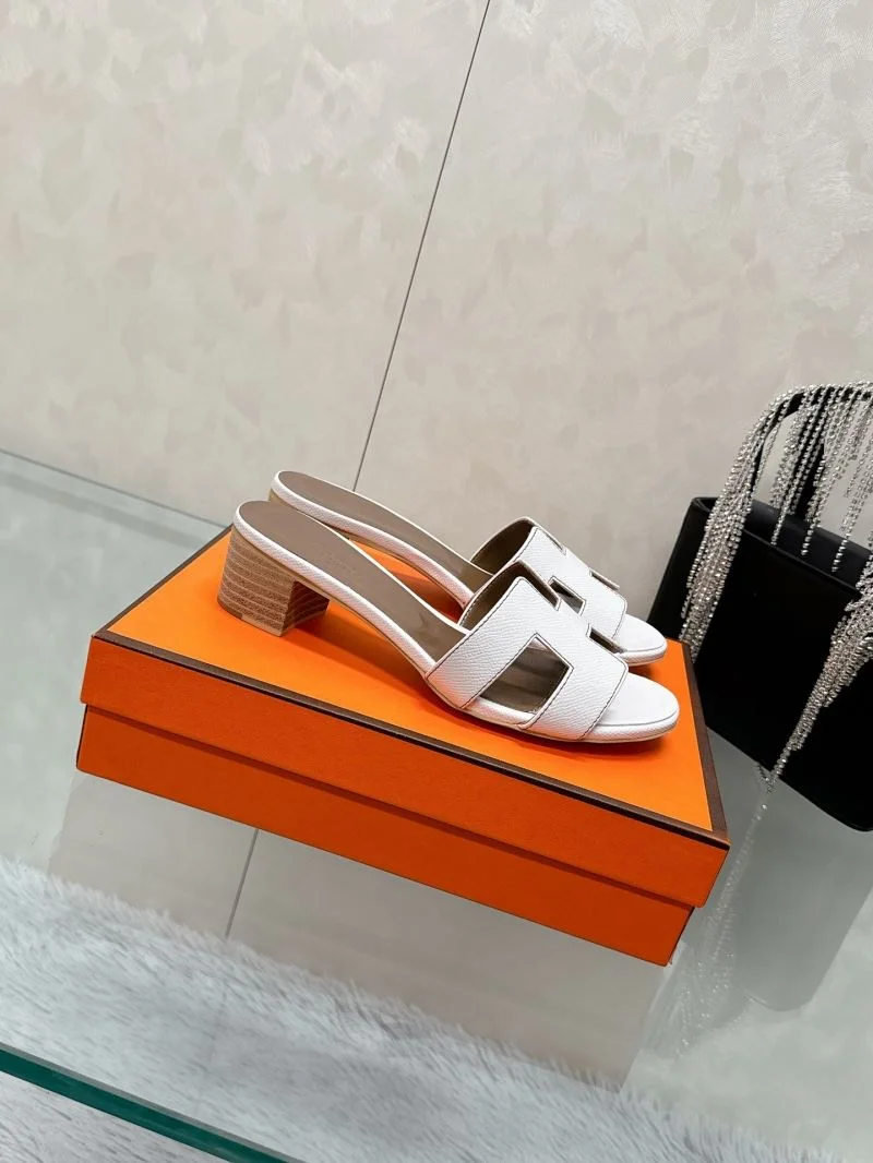 Inexpensive Hermes Slippers