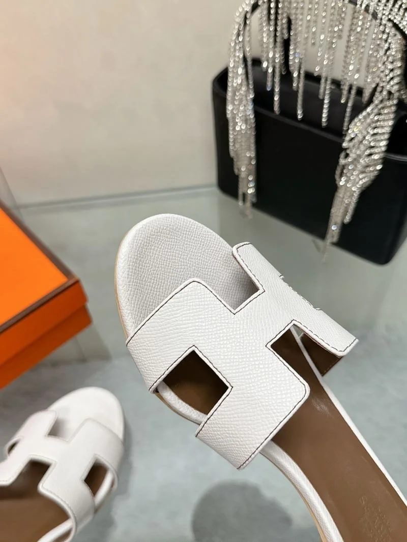 Inexpensive Hermes Slippers