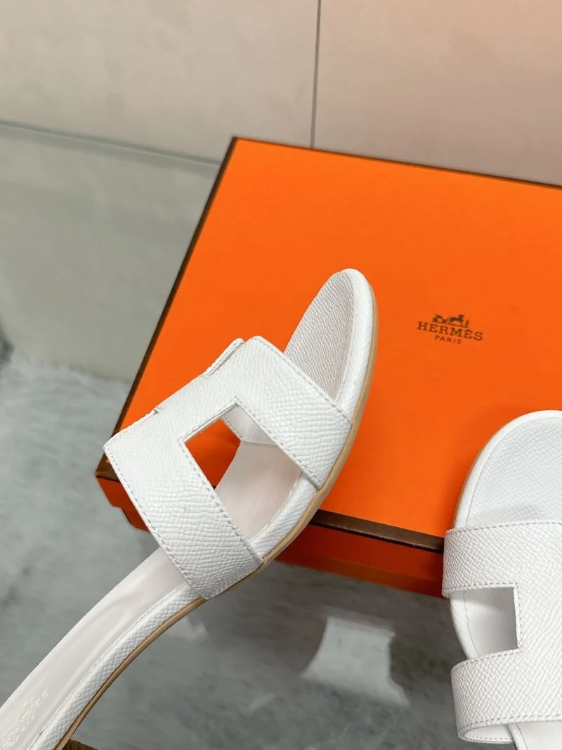 Brand-authenticated Hermes Slippers
