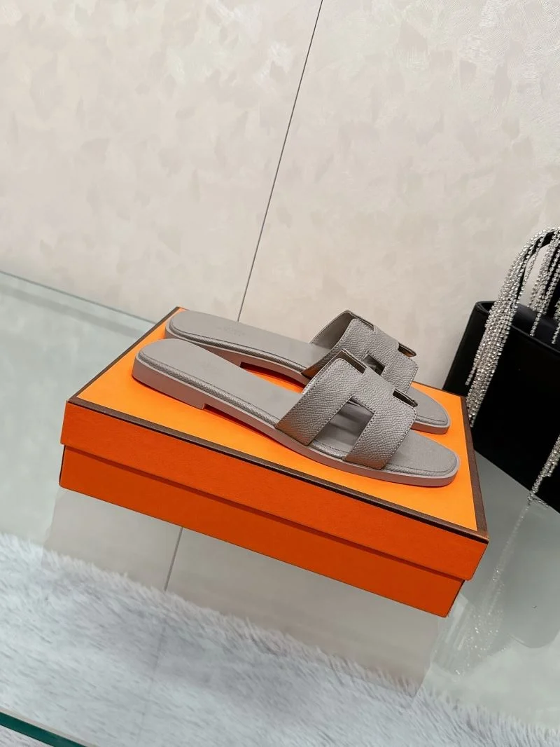 Exact replica Hermes Slippers