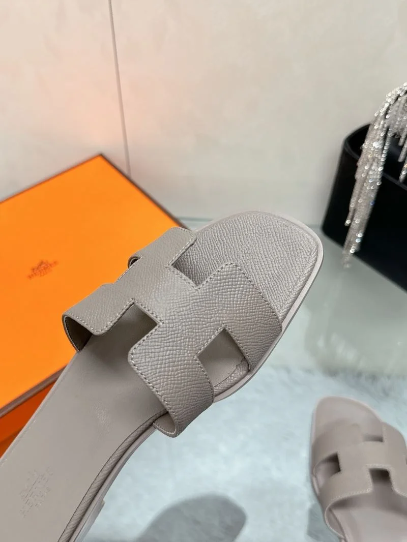 Exact replica Hermes Slippers