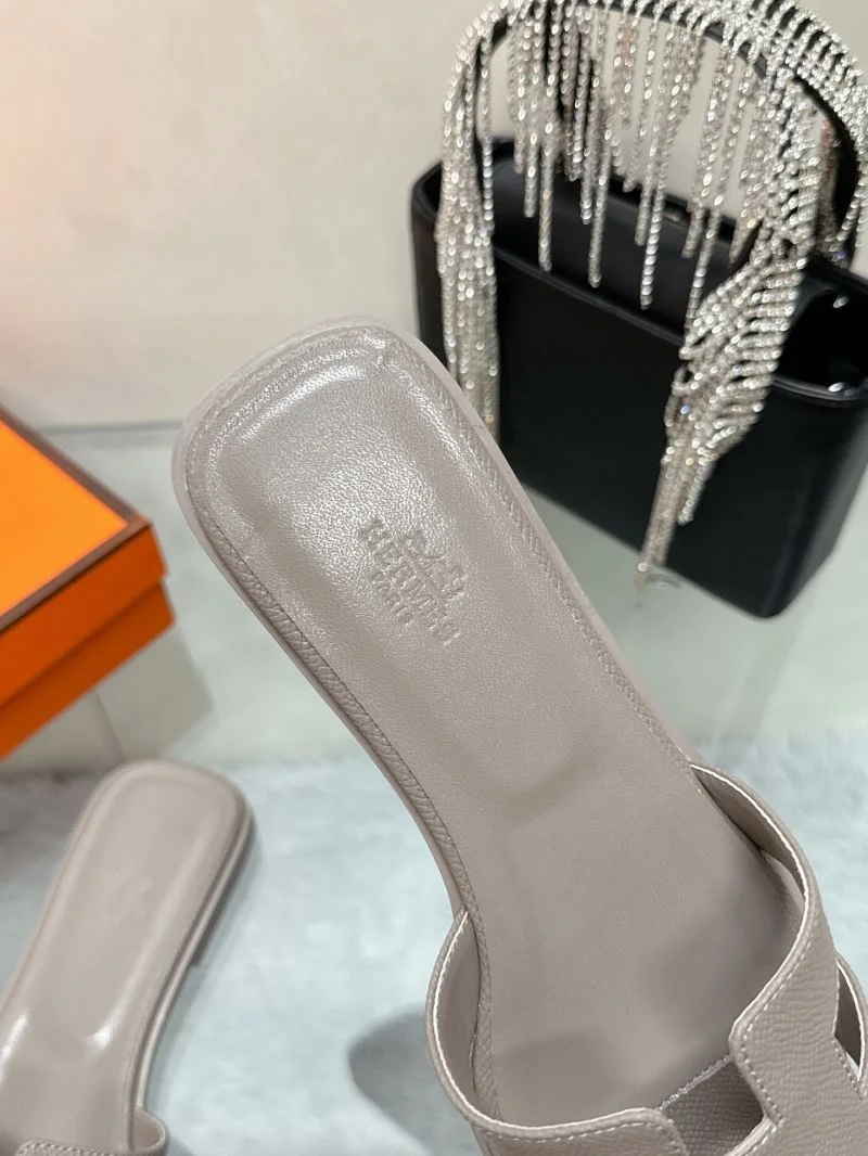 Exact replica Hermes Slippers