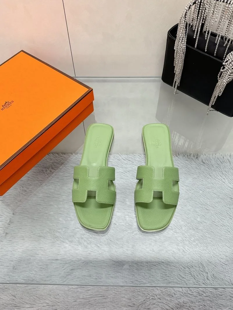 Exact replica Hermes Slippers