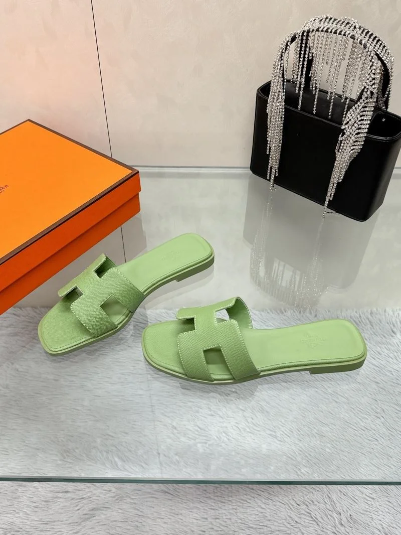 Exact replica Hermes Slippers