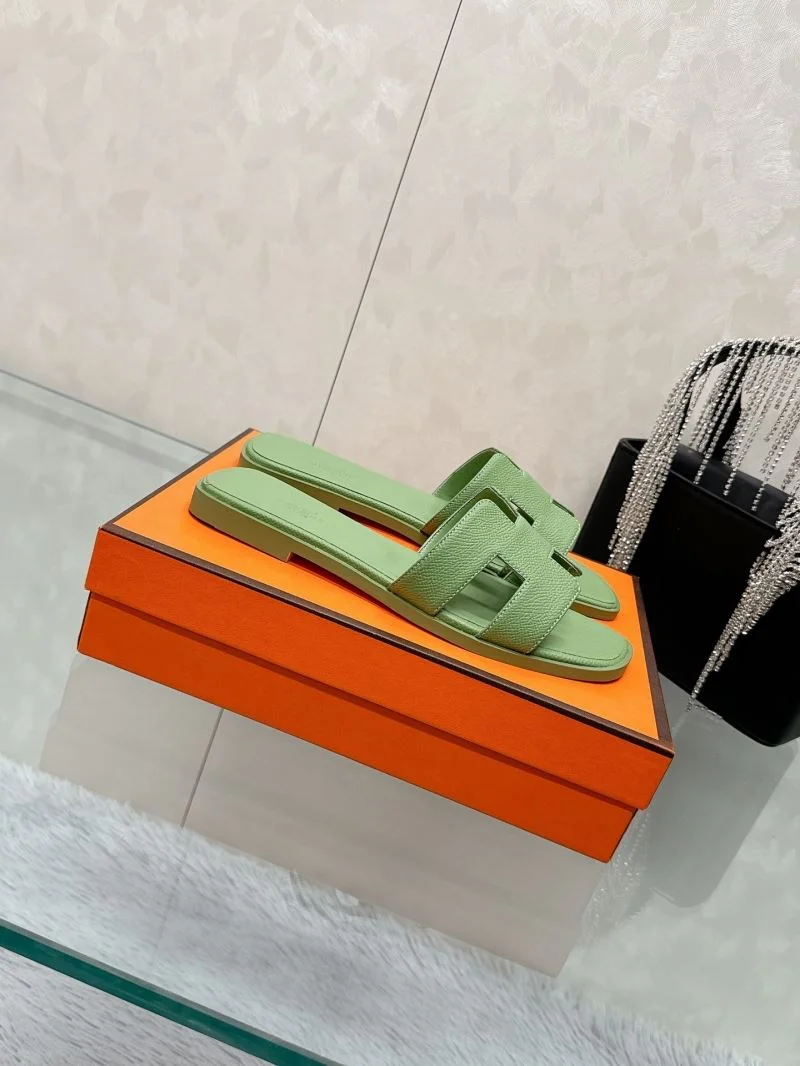 Exact replica Hermes Slippers