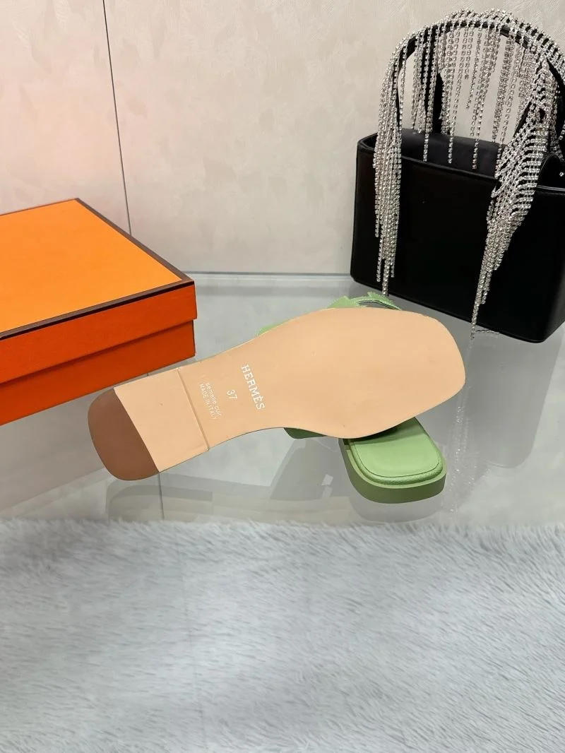 Exact replica Hermes Slippers