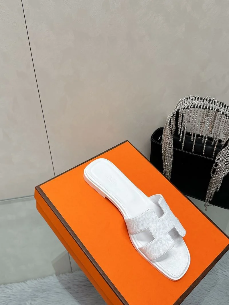 Brand-authenticated Hermes Slippers
