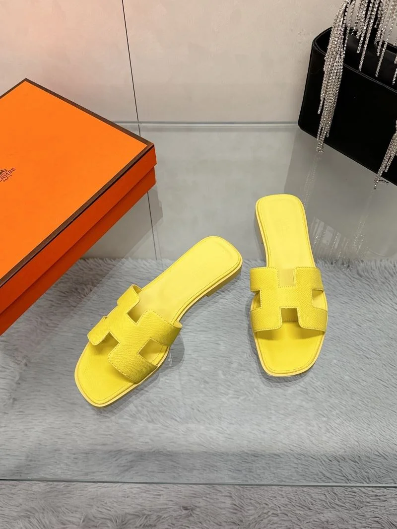 Cut-rate Hermes Slippers