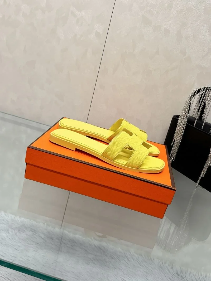 Cut-rate Hermes Slippers