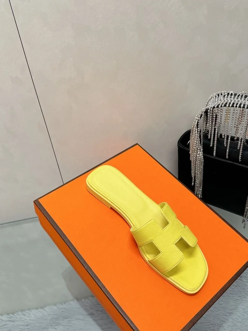 Cut-rate Hermes Slippers