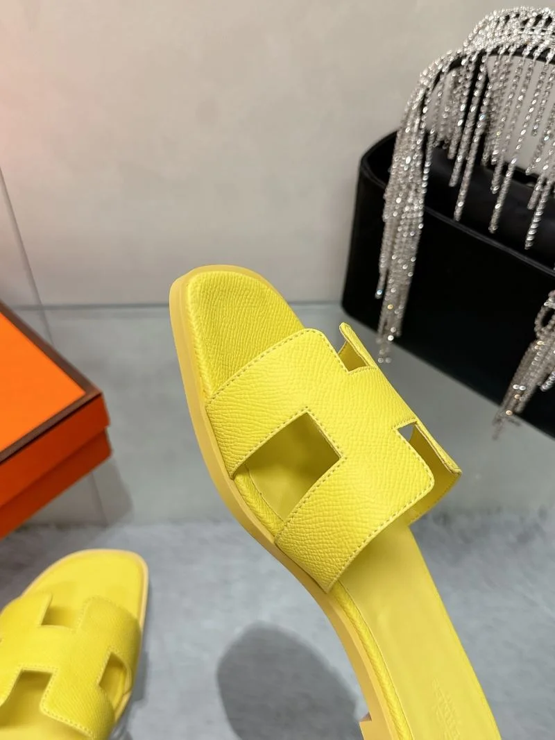 Cut-rate Hermes Slippers