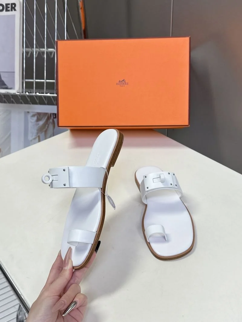 Bargain Hermes Slippers