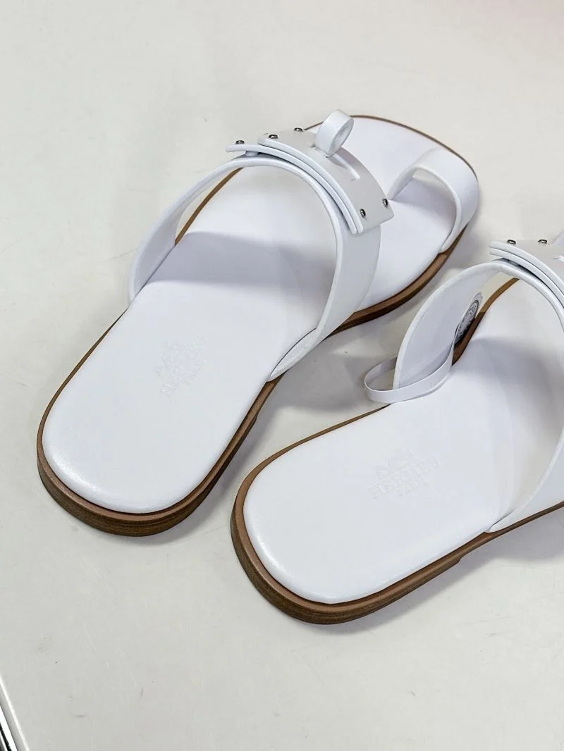 Bargain Hermes Slippers