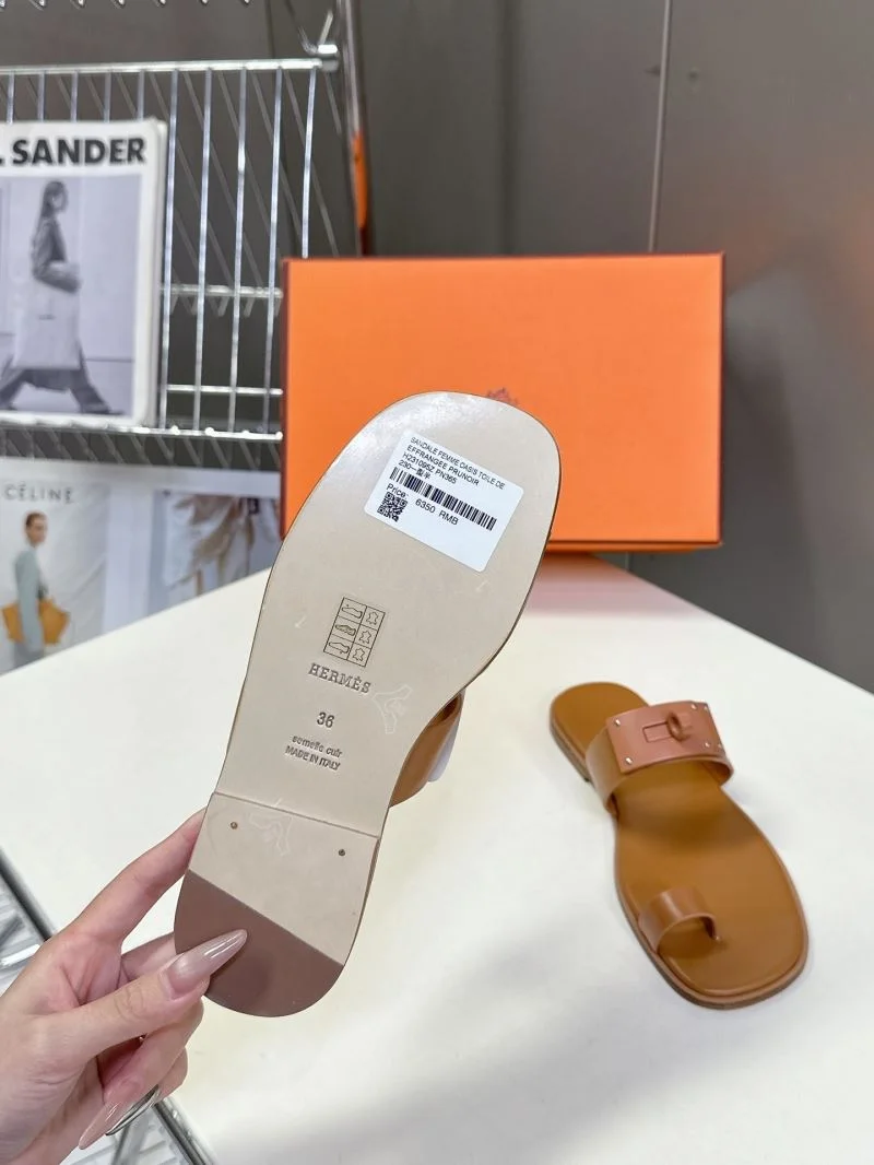 Cut-rate Hermes Slippers