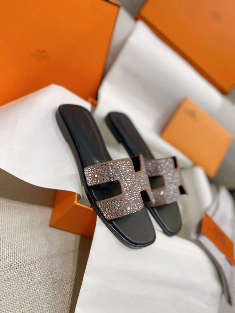 Accurate model Hermes Slippers