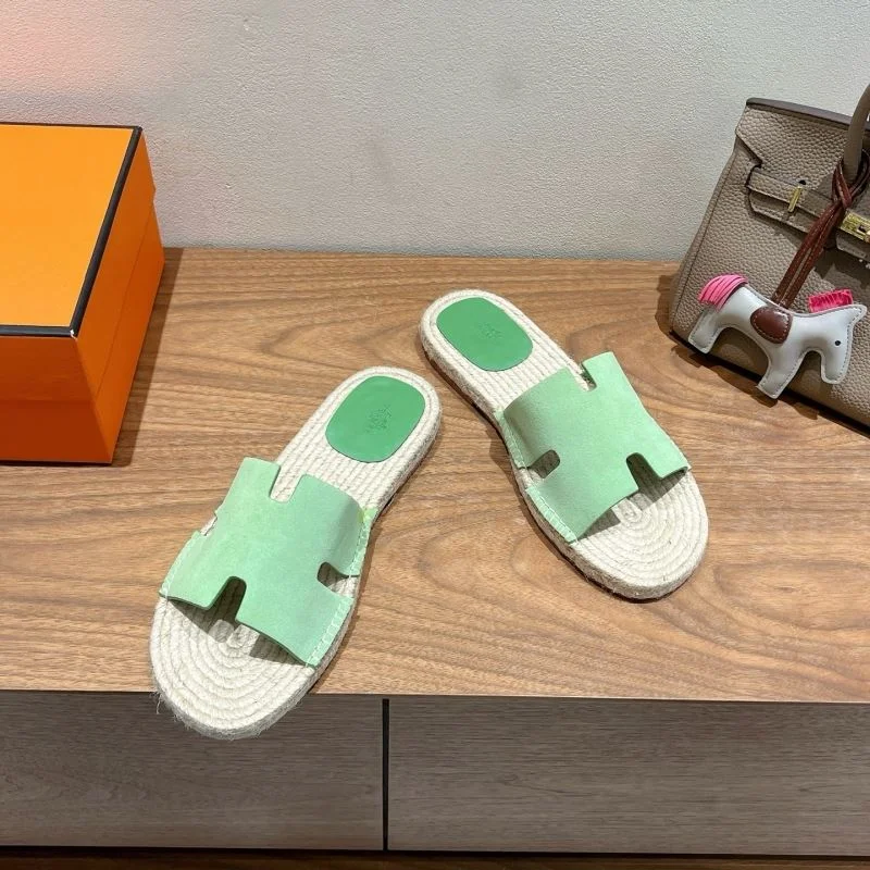 Value-priced Hermes Slippers
