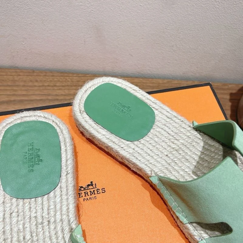 Value-priced Hermes Slippers