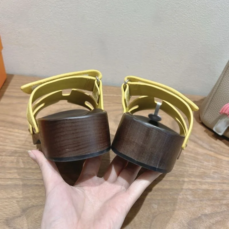 Exact replica Hermes Slippers