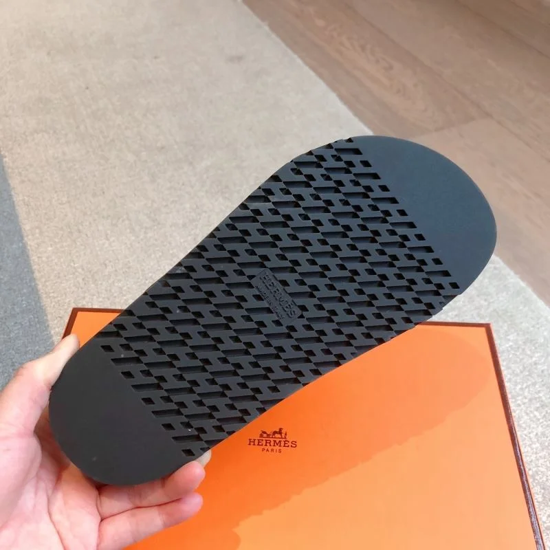 Inexpensive Hermes Slippers