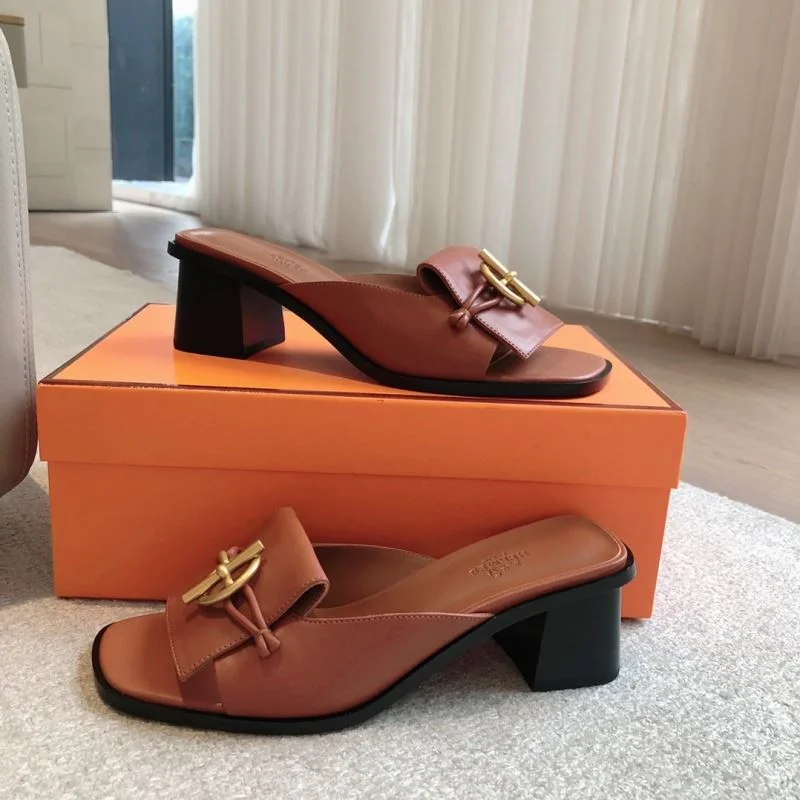 Reasonably priced Hermes Slippers