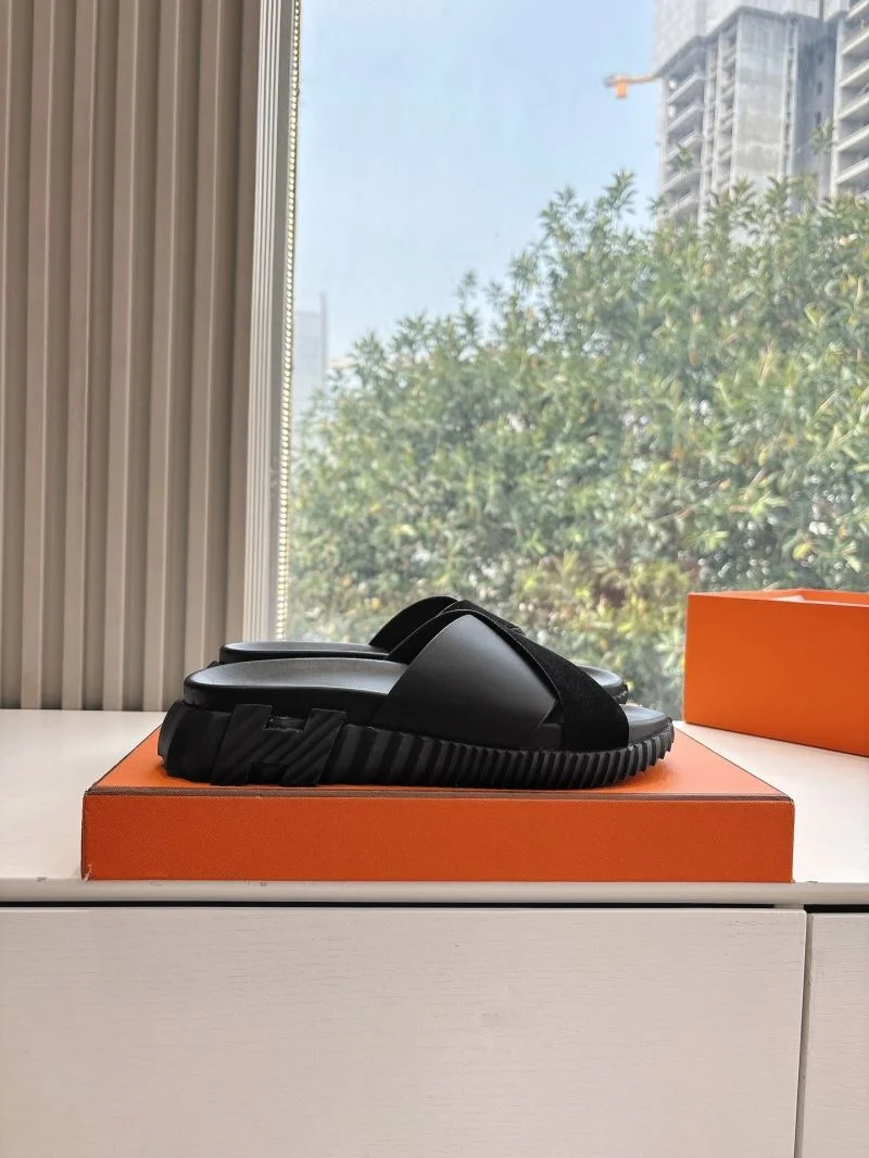 Accurate model Hermes Slippers