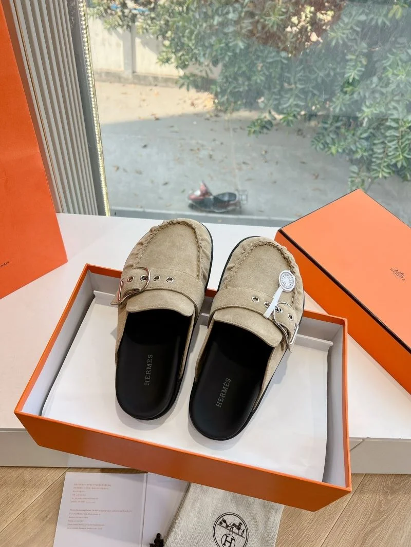 Exact replica Hermes Slippers