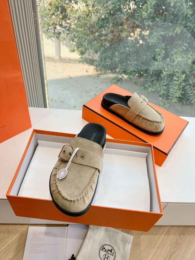 Exact replica Hermes Slippers