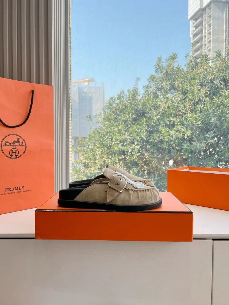 Exact replica Hermes Slippers