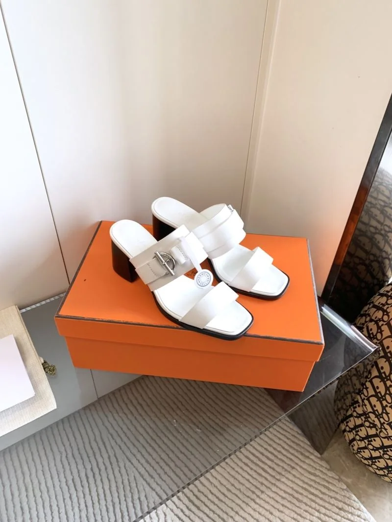 Value-priced Hermes Slippers