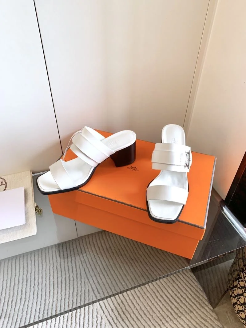 Value-priced Hermes Slippers