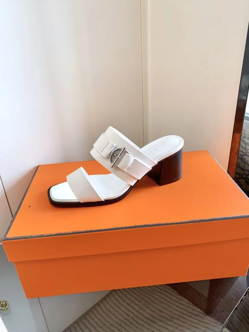 Value-priced Hermes Slippers
