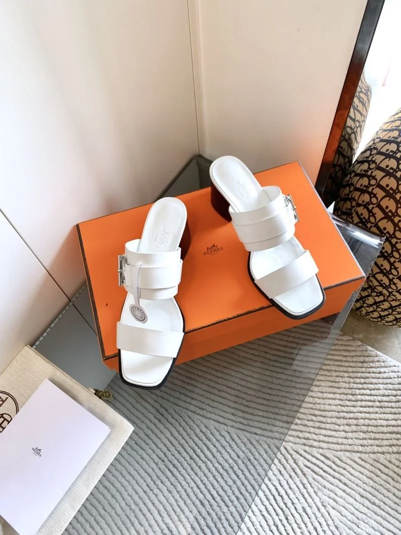 Value-priced Hermes Slippers